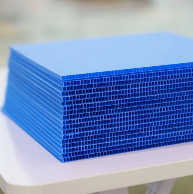 Blue Corflute Sheet 3mm 4mm Corrugated Plastic Board For Signs